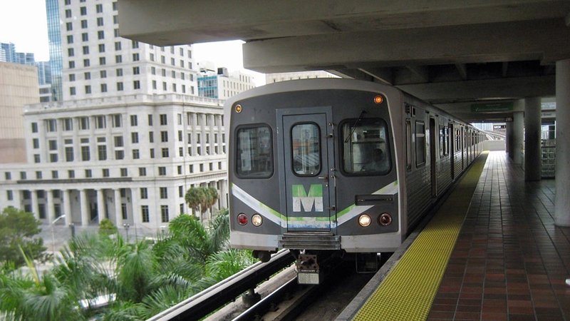 Miami Metrorail Railfan Guide