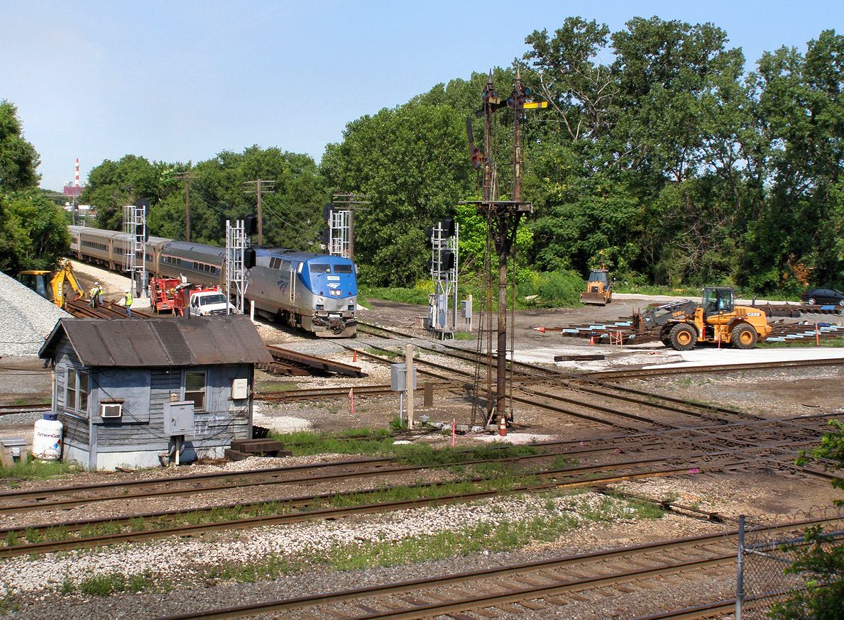 Chicago IL Railfan Guide - Crossings