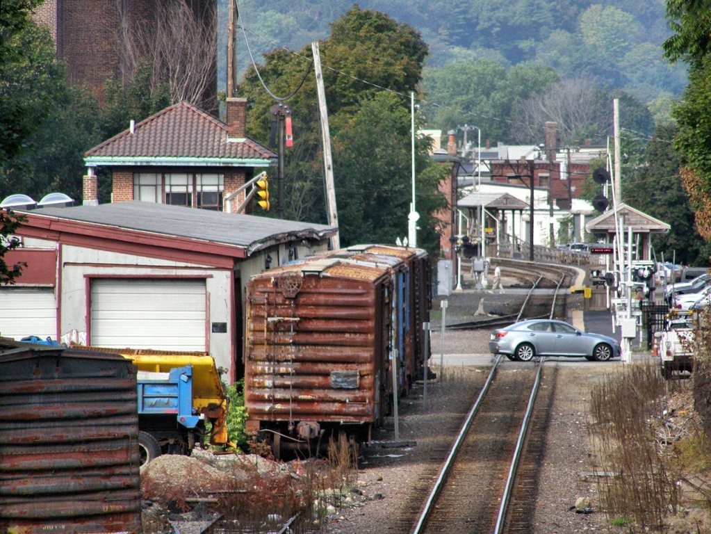 Waltham MA Railfan Guide