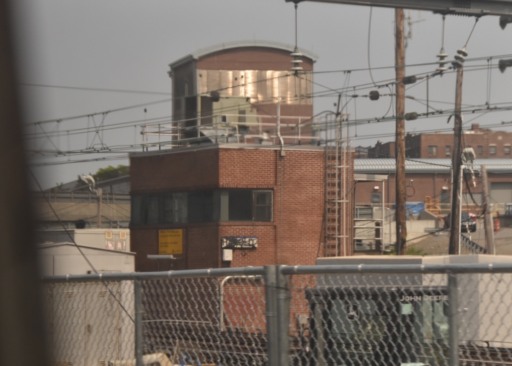 Sunnyside Yard NY Railfan Guide