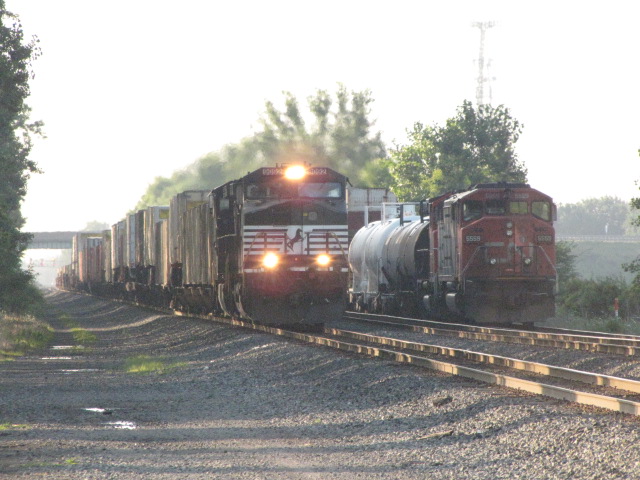 Walbridge OH Railfan Guide