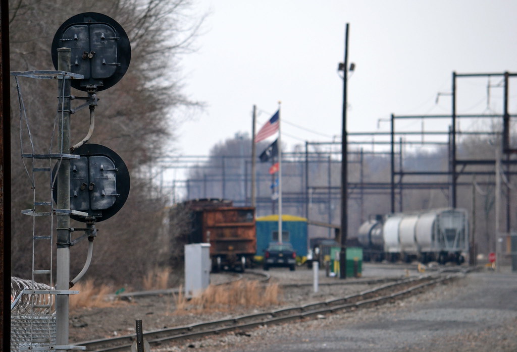 Woodbourne PA Railfan Guide