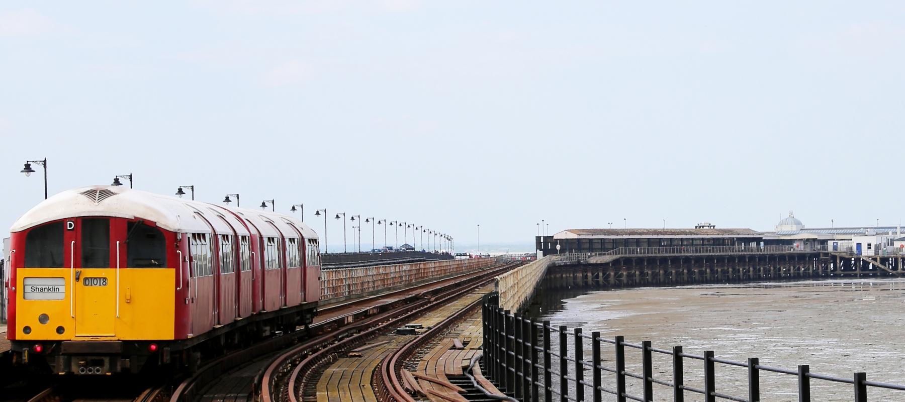 Isle of Wight - Island Line, Railfan Guide